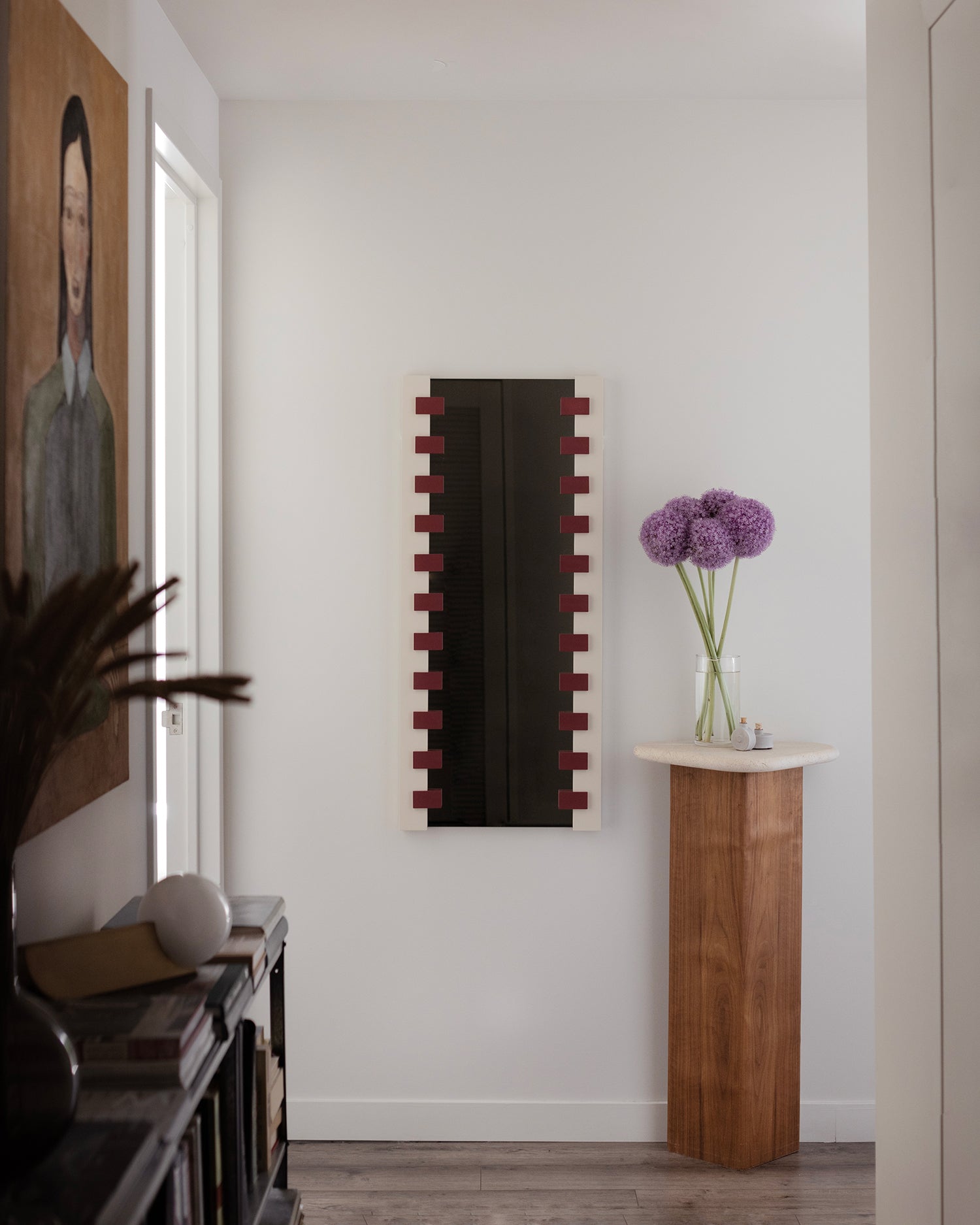 Zip - Pearl & Cranberry – ready to hang