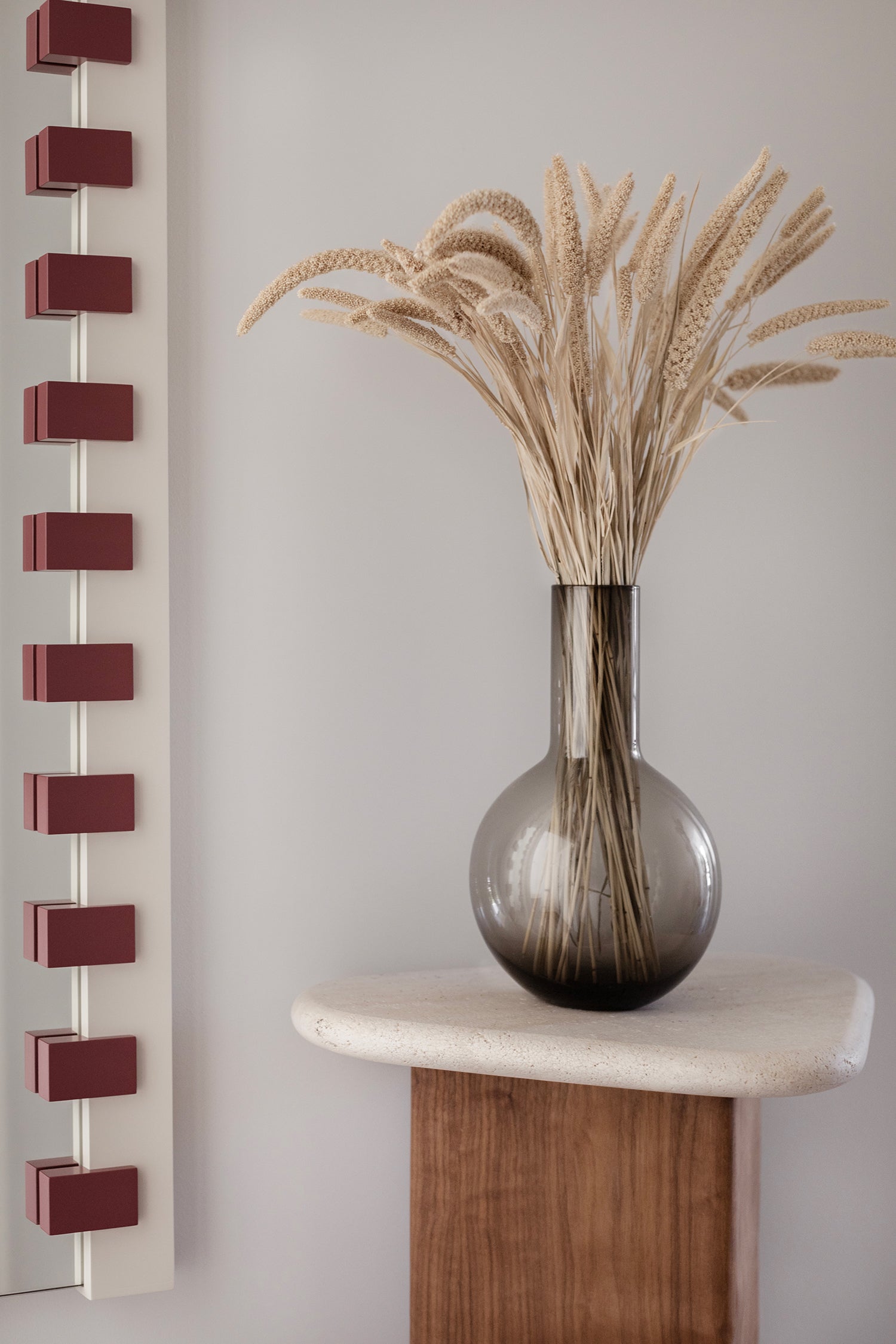 Zip - Pearl & Cranberry – ready to hang