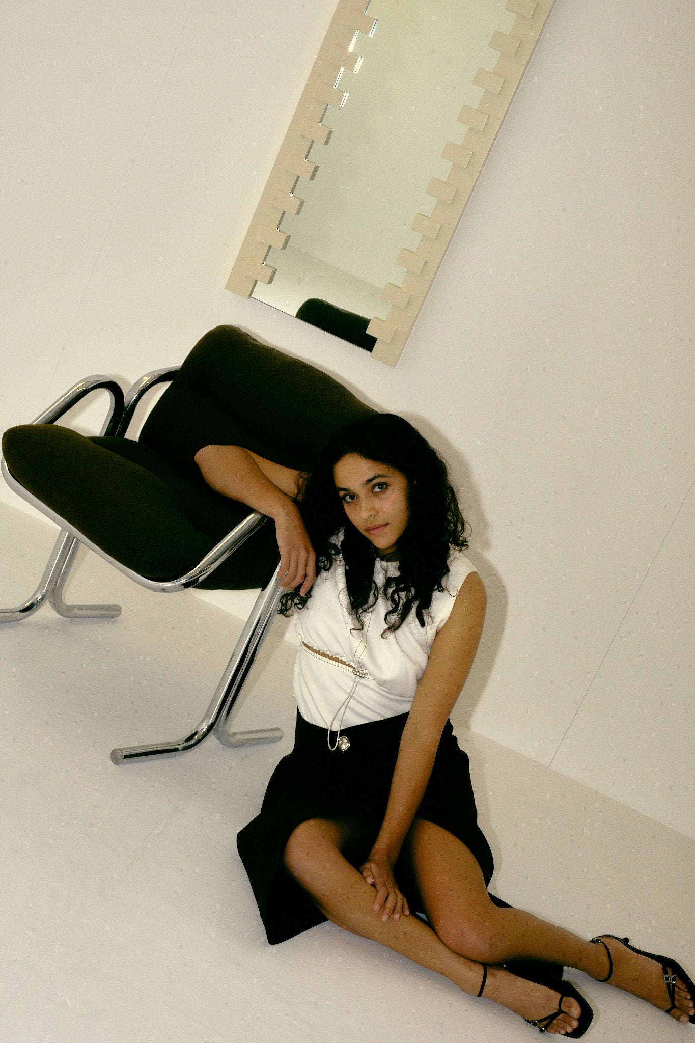 Zip - Pearl – ready to hang